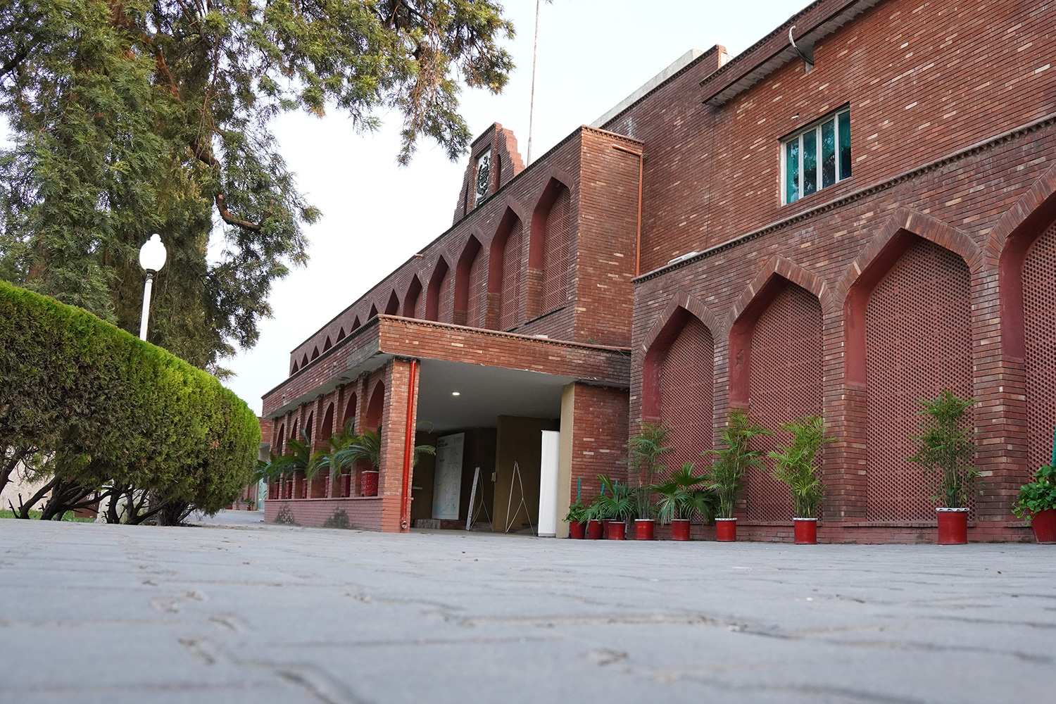 Faculty Members | Faculty of Health & Medical Sciences (FHMS) | Riphah ...